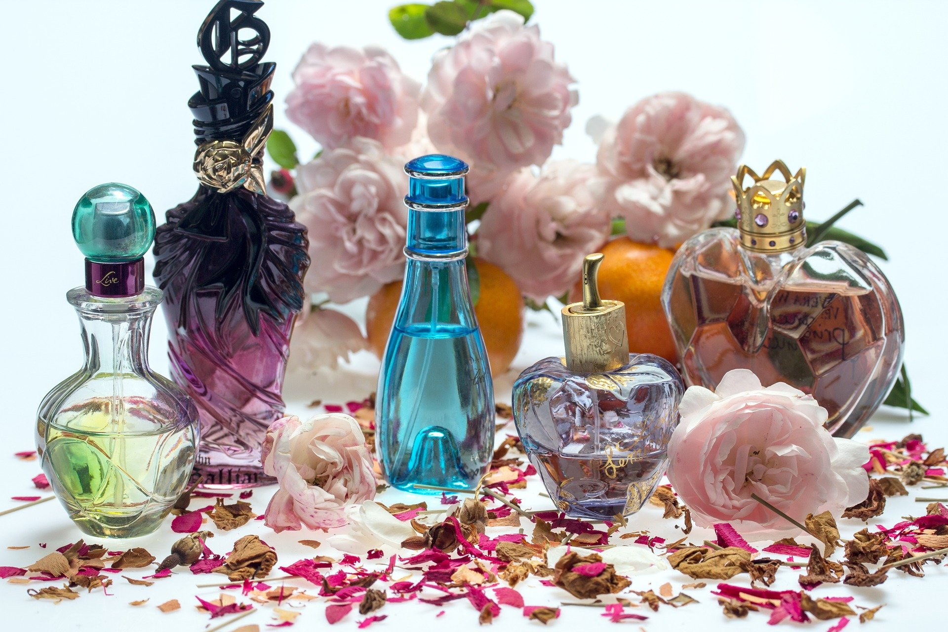 5 types de parfums synthétiques. - Le Bien-Être Pour Tous